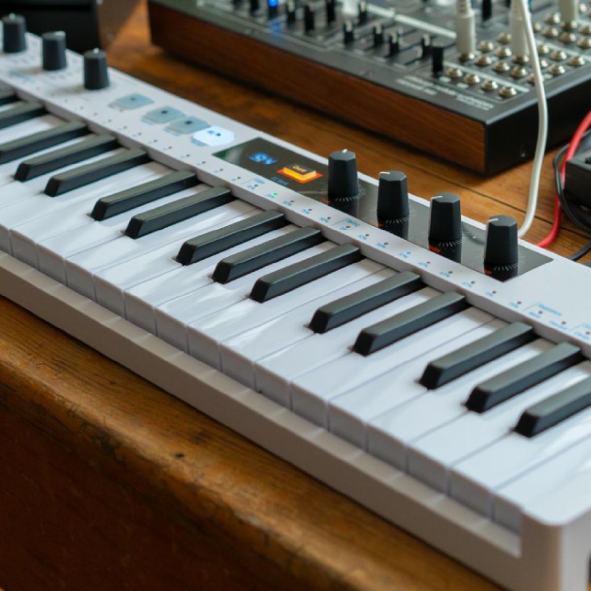 Arturia KeyStep 32-key Controller & Sequencer - White - DJ Corner