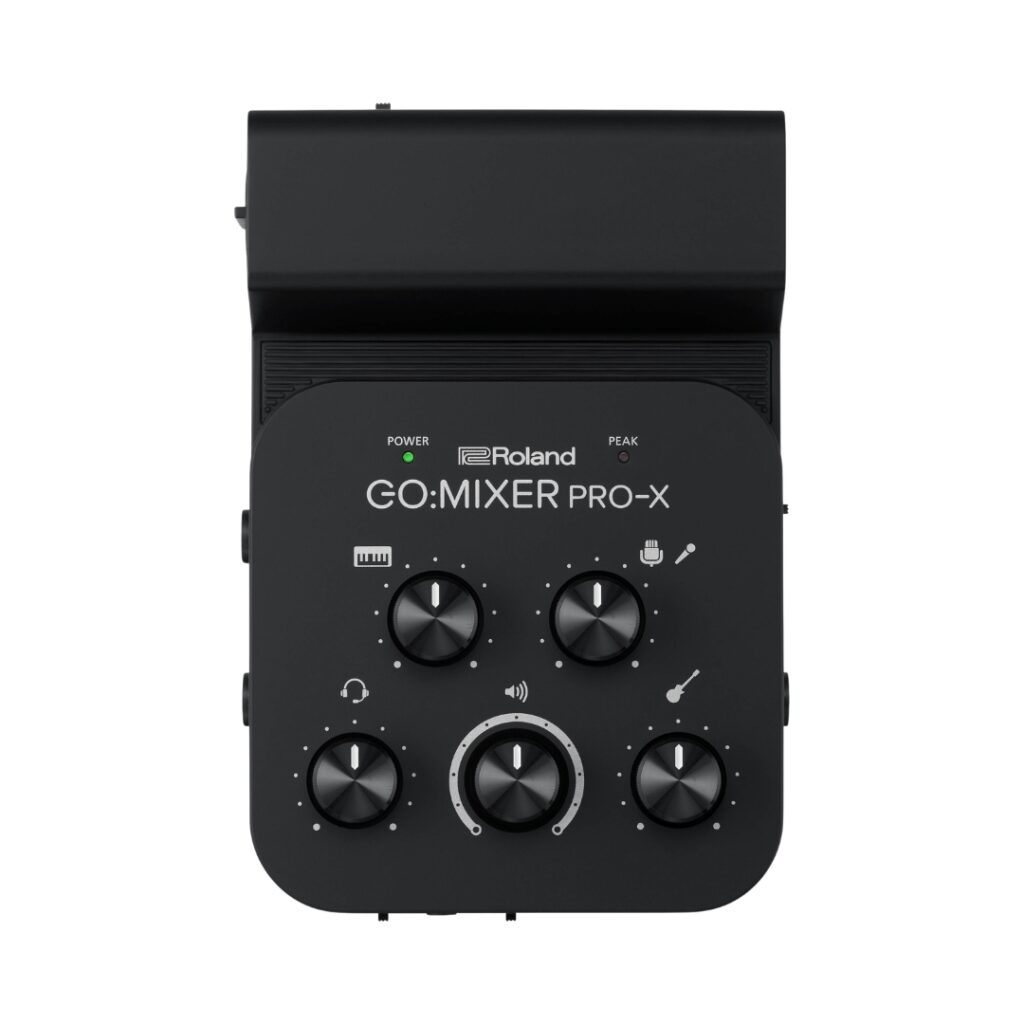 TC Helicon Go XLR Mini USB Streaming Mixer with USB/Audio Interface ...